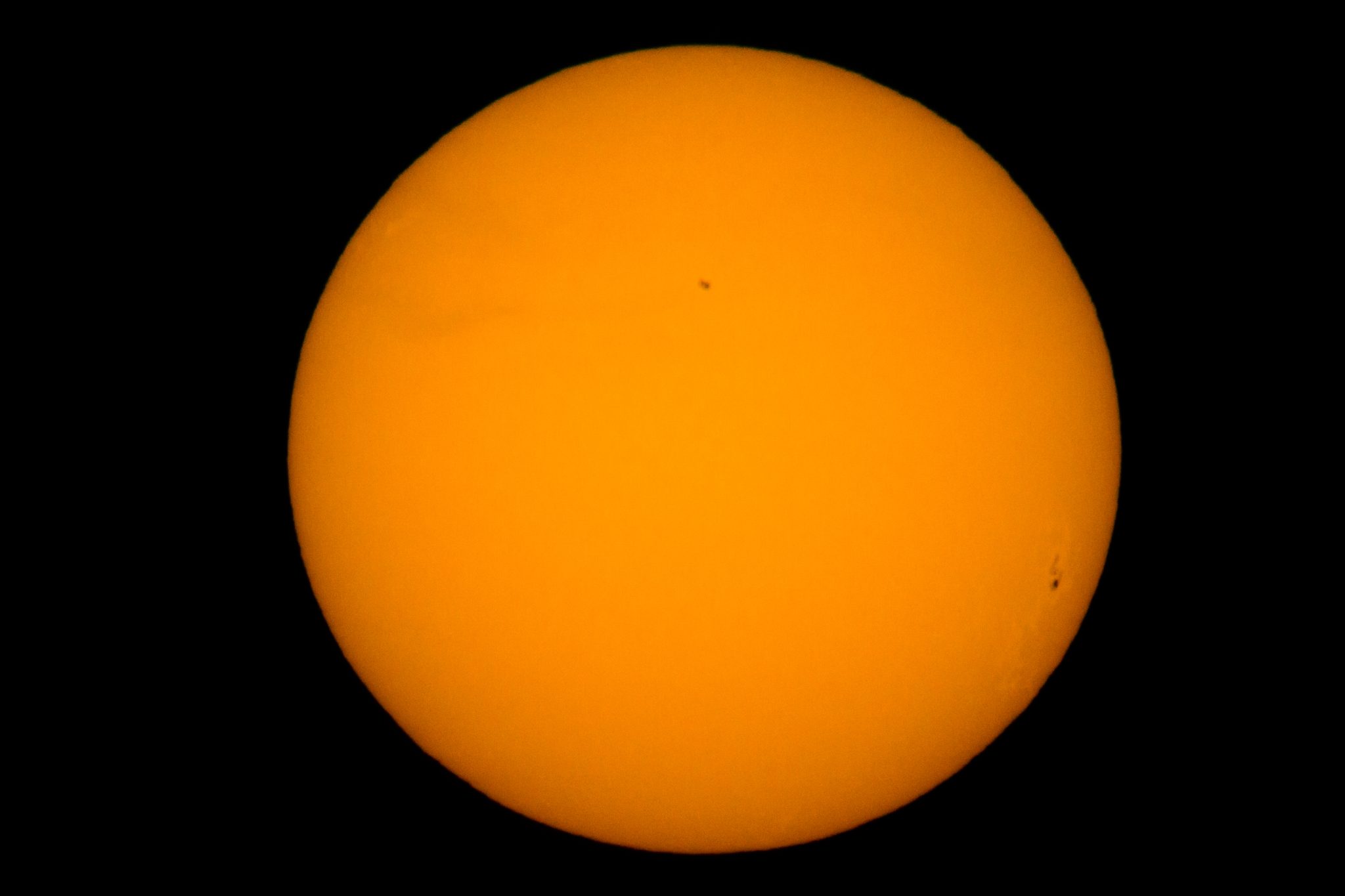 The Sect Lights in Astrology: Day vs. Night Birth and Why It Matters ...